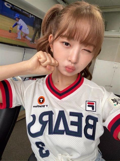 아이브 레이 촬스의 이슈와 유머