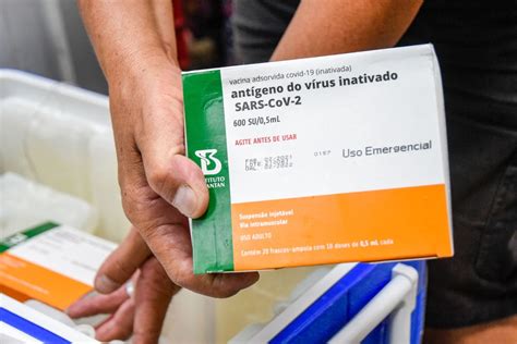 Jundiaí inicia vacinação contra Covid 19 para trabalhadores do