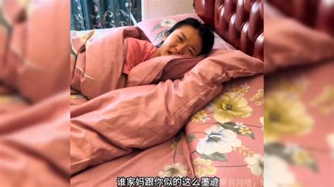 女儿点外卖太多吃不完每样吃两口就扔，妈妈看到如此浪费怒骂女儿凤凰网视频凤凰网