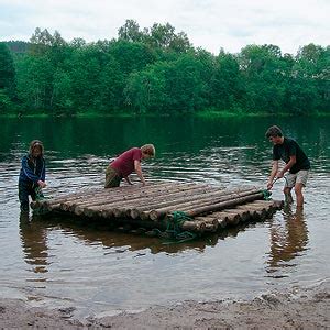 How To Make A Homemade Log Raft