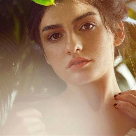 Pin Di Emily Hunt Su Hazar Erguclu