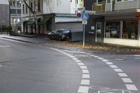 Freigegebener Gehweg Mit Radweg Zeichen Martin Ueding