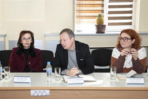 Проф д р Румен Младенов се срещна с посланика на Словения в България 12 01 2024 г