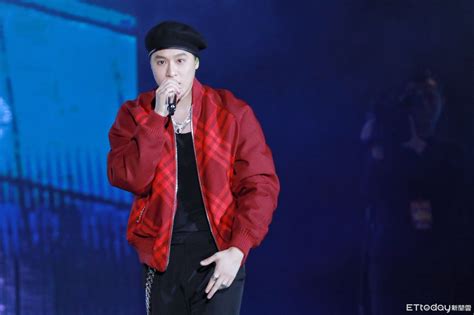 周湯豪睽違6年登新北耶誕城！ 壓軸嗨唱「經典神曲」全場跳起來 Ettoday星光雲 Ettoday新聞雲