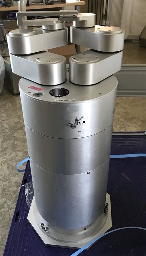 Rorze Robot Rr701l90 Z20 011