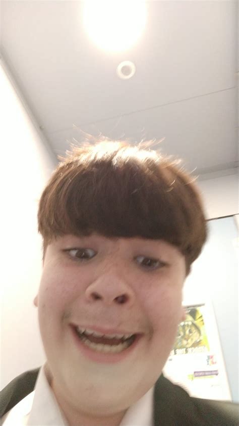 Humongous Flaring Nostrils Rjimminycrickets
