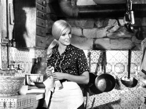 Yvette Mimieux Actress Who Found Fame In ‘the Time Machine Dies At