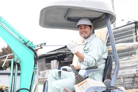 重機の種類と特徴：ショベルカー、パワーショベル、ユンボの違いとバックホーの解説！ きになる！きのみ
