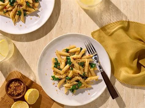 Protein Penne Pasta Recipe With Kale And Lemon Chili Bread Crumbs Barilla