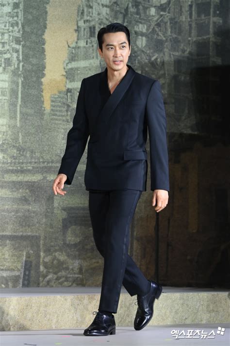 송승헌 폐허 속 남다른 멋짐 엑s Hd포토