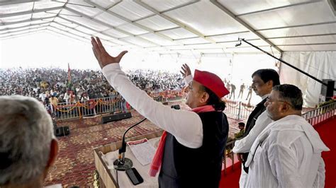 Rajput Mahapanchayat In Western Up Targets Bjp For Neglect Demand