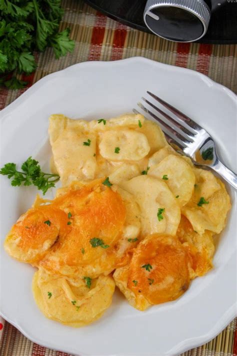 Crock Pot Au Gratin Potatoes