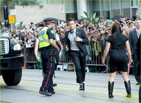 Scarlett Johansson And Joseph Gordon Levitt Don Jon Tiff Premiere