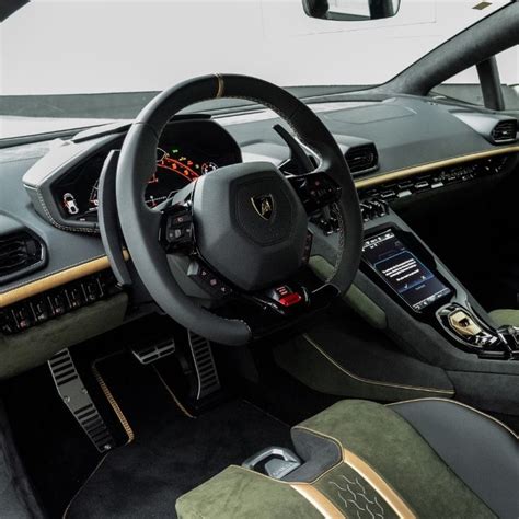 Lamborghini Huracan Sterrato Interior Lamborghini Huracan Sto