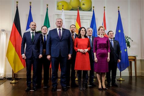 Заява МЗС шести європейських країн про допомогу Україні ЦензорНЕТ