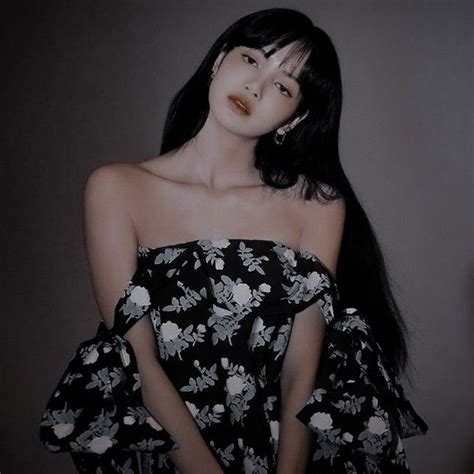 𝐁𝐋𝐀𝐂𝐊𝐏𝐈𝐍𝐊 𝐩𝐢𝐧𝐭𝐞𝐫𝐞𝐬𝐭 𝐭𝐚𝐲𝐯𝐞𝐩𝐥𝐮𝐦 ⌕ Gadis Ulzzang Artis Musik Artis
