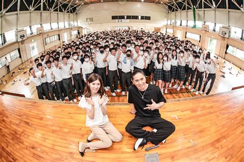 『夢を実現するためには、自分の軸をしっかり持つことが重要』trfのsamが関西初開催の「avex Class」で生徒たちに継続の重要さを伝える