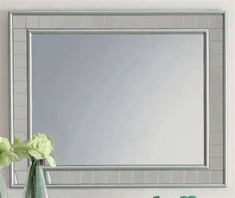 Stratton Home Decor Francesca Wall Mirror At Matthew Elmore Blog