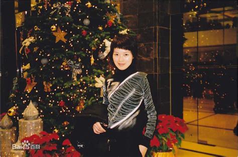 刘锦玲精选早期照片图册 万佳直播吧