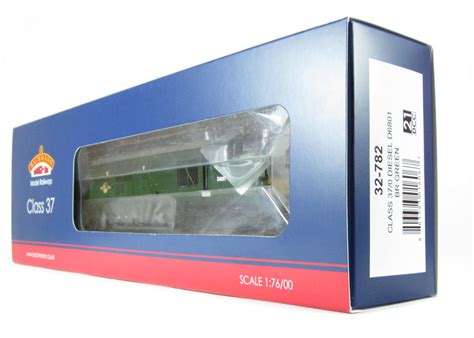 Bachmann Branchline 32 782 Class 370 D6801 In Br Green Hattons