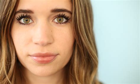 How To Get Clumpy Eyelashes Just Like Twiggy And All The Other Cool
