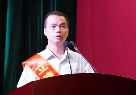立德树人楷模 言传身教，为人师表教学