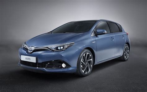 Toyota Auris Hybrid 2015 Wallpapers And Hd Images Car Pixel