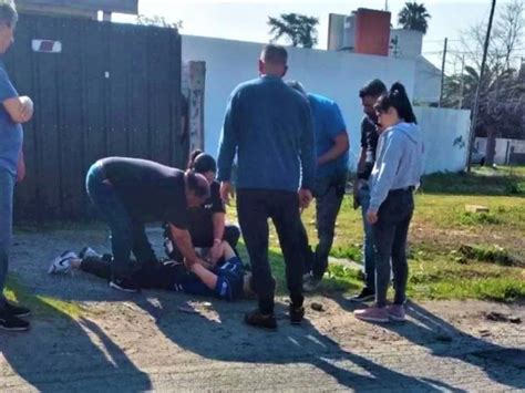 La Plata Vecinos De La Granja Atraparon A Dos Delincuentes Que Habían Robado En Una Verduleria