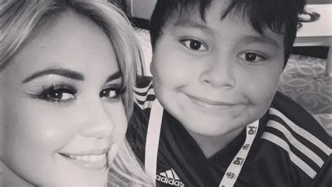 Verónica Ojeda A Dieguito Fernando En Medio De Los Cruces Familiares