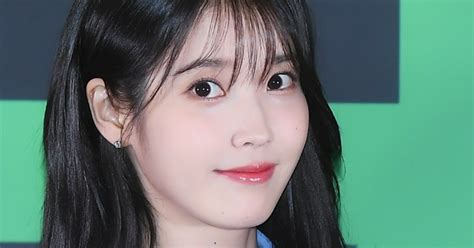 아이유 빛나는 미소 포토엔hd