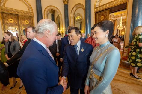 ในหลวง พระราชินี ทรงร่วมงานพระราชทานเลี้ยงรับรองพระประมุข ในพระราชพิธี