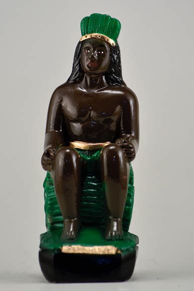 Escultura Caboclo Pena Verde Imagem Em Gesso Natural Elo7