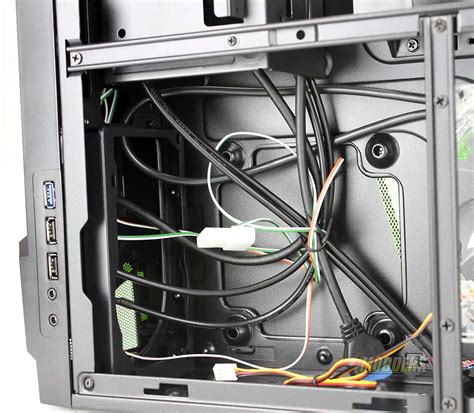 Azza Z Mini Itx Gaming Case Review Page 3 Of 5 Modders Inc