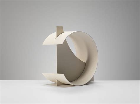 Pin on Архитектура Paper architecture Geometric sculpture