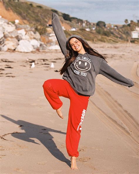 Addison Raes Feet I Piedi Di Addison Rae Page 2 Celebrities