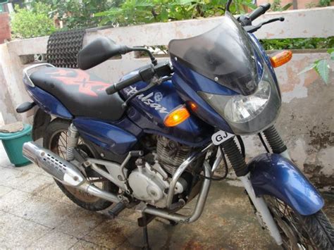 PULSAR 180 CC MOTORCYCLE BLUE COLOUR 80000 TK ClickBD