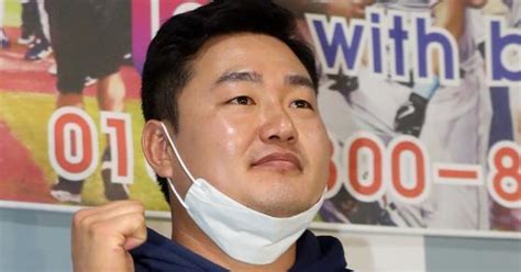포토 최지만 우리 모두 화이팅합시다