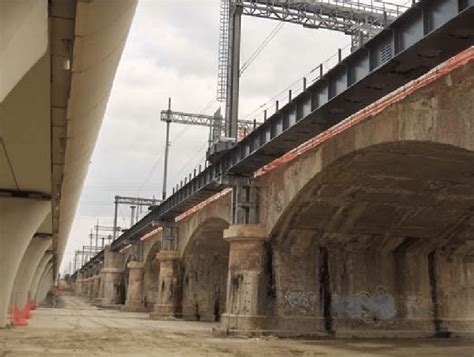 Longitudinal View Of The Multi Span Masonry Arch Bridge Download Scientific Diagram