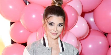 How Olivia Jade Feels Staying Silent In Lori Loughlin Usc Scandal