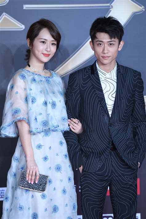杨紫张一山大婚杨紫喜欢岳云鹏杨紫一山喜讯大山谷图库