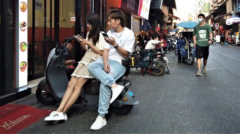 4k Street Shots Of Urban Villages Experience The Life Of Locals