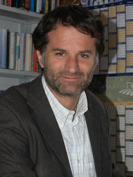 Universität Münster Religion And Politik Aktuelles News Heisenberg Stipendium Mariano Barbato