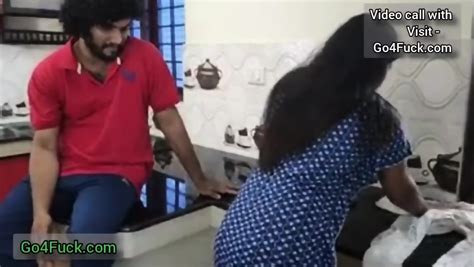 Dewar Ne Bhabhi Ko Kitchen Me Akele Dekh Kar Chudai Kari Ko Ko