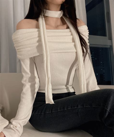 봄신상 루이 셔링 오프숄더 골지 초커세트 에이블리