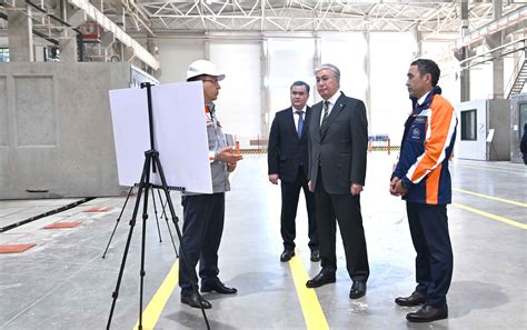 Глава государства посетил завод по производству железобетонных конструкций ModeХ Astana