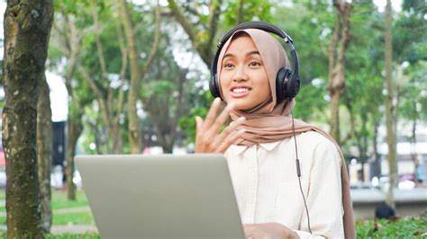 Microsoft Teams Introduces New Sign Language Feature