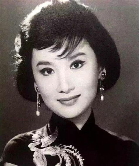 民国第一美女蒋梅英，62岁时拒绝26岁小伙表白，71岁被对方加害腾讯新闻