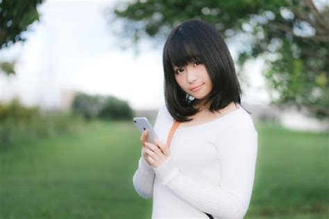 セフレ探しに女性が利用する人気の出会い系ランキング 出会い系サイトの学校