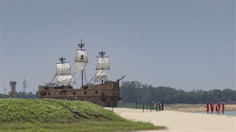 海盗船图片素材 海盗船设计素材 海盗船摄影作品 海盗船源文件下载 海盗船图片素材下载 海盗船背景素材 海盗船模板下载 搜索中心