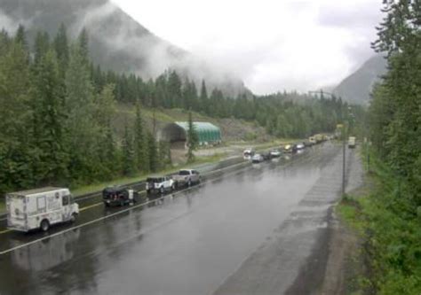 Fatal Crash Closes Trans Canada Highway East Of Revelstoke Revelstoke
